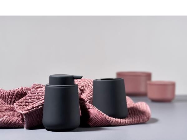 Zone Nova One Sæbedispenser 0,25 liter Black || Køb ZONE Denmark online ...