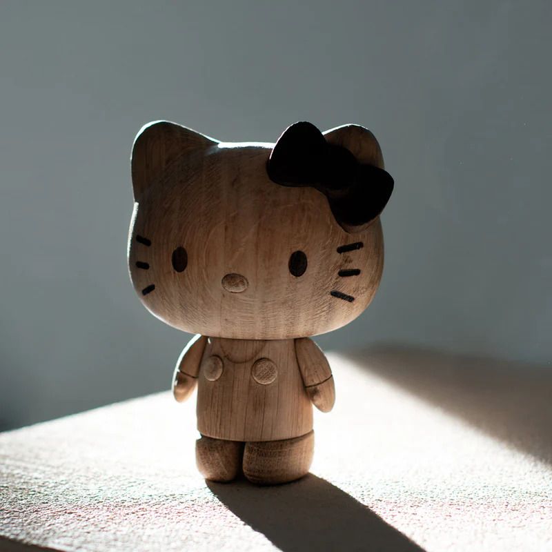 Hello Kitty - BoyHood egetræ || Køb de flotte figurer online hos Rikki ...