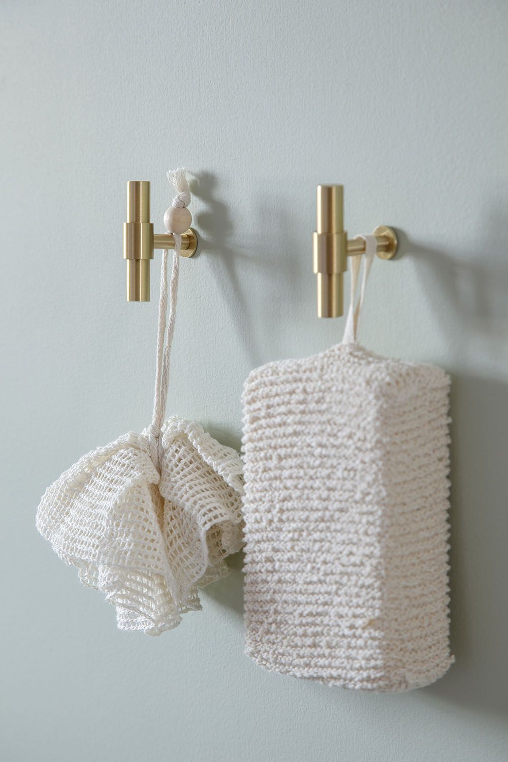 MOUD Home VENTAS Knage – børstet messing || Gode tilbud og hurtig levering!