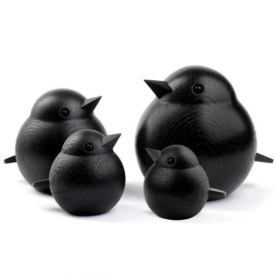 Mini Spurv i sort eg || Køb den søde spurv online hos Rikki Tikki Shop!